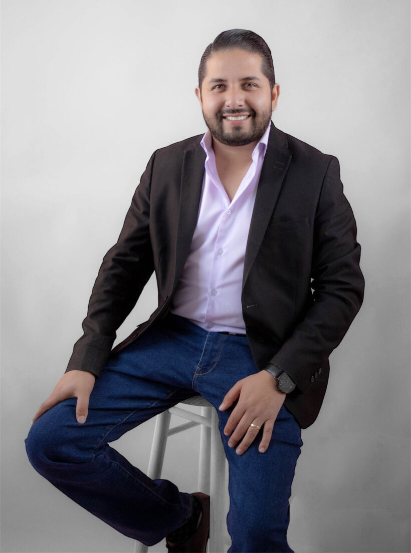 MARTÍN ÁLVAREZ ES EL FAVORITO DE LOS FRESNILLENSES – .: La Voz de ... MARTÍN ÁLVAREZ ES EL FAVORITO DE LOS FRESNILLENSES – .: La Voz de ...
